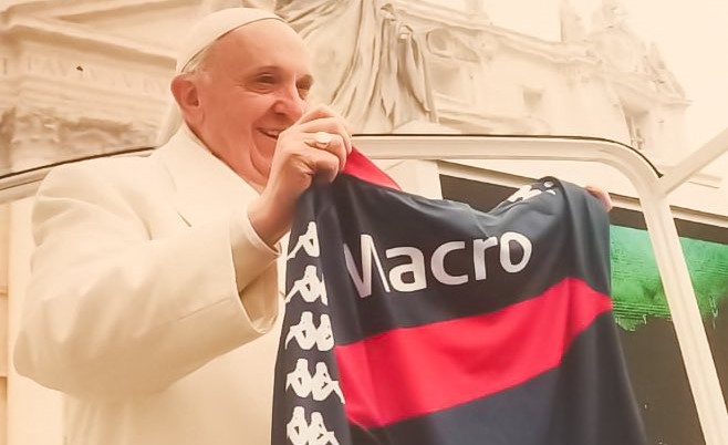 Por el fallecimiento del Papa Francisco, la Liga de Fútbol suspendió el ...